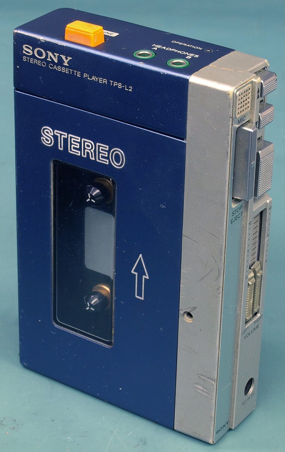 Music History Monday: The Sony Walkman: A Triumph and a Tragedy ...